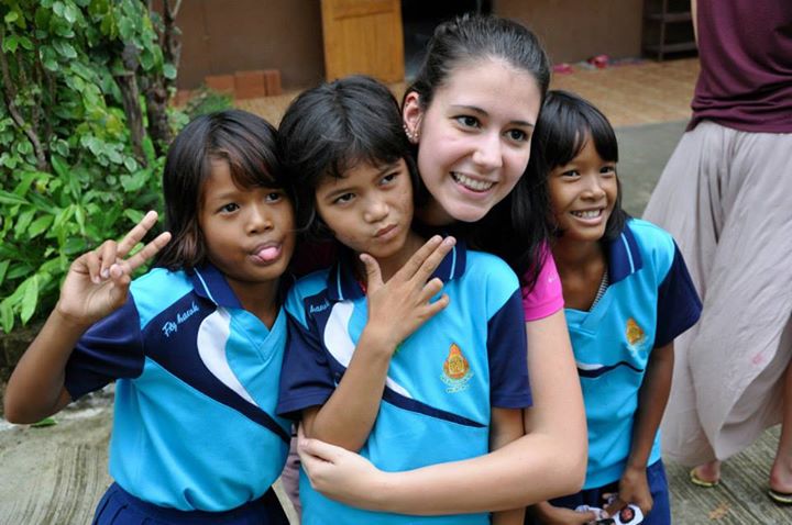 Volunteer in Philippines | Most Affordable & Trusted Projects | Go Overseas