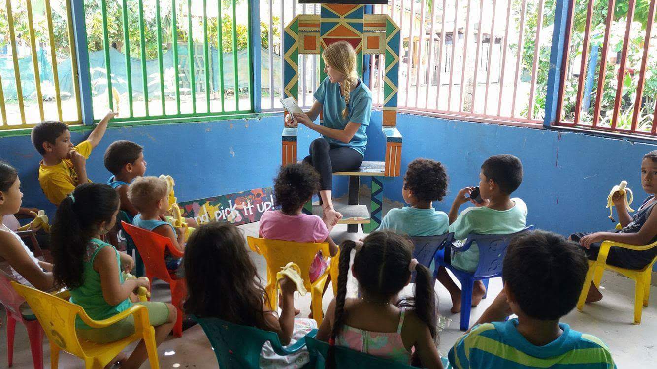 8 Solutions to Teaching With Limited Classroom Resources | Go Overseas