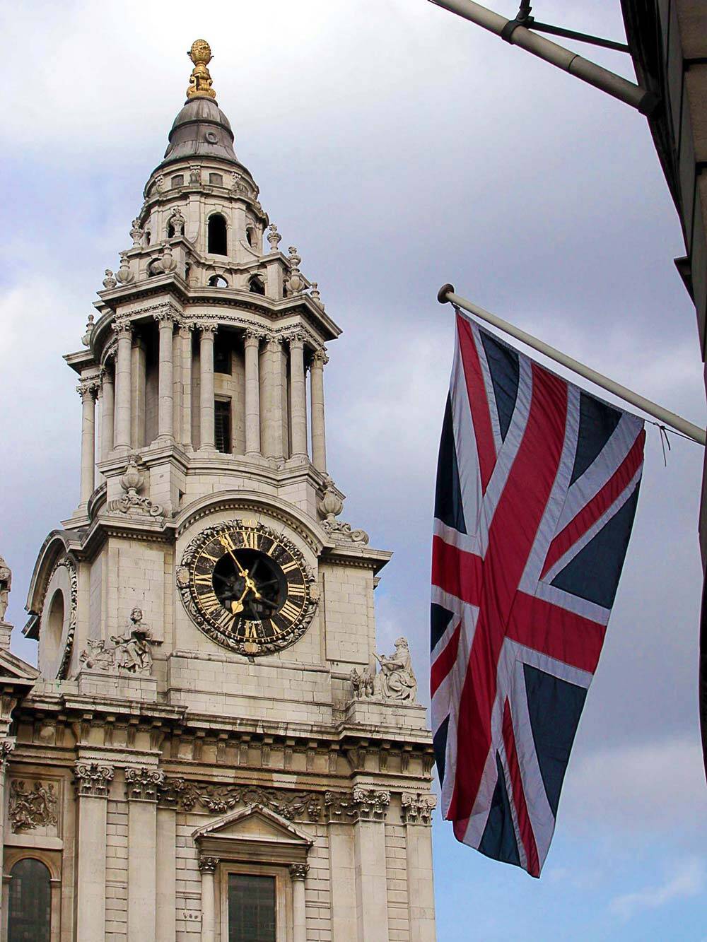 CEA CAPA Education Abroad in London, England | Go Overseas