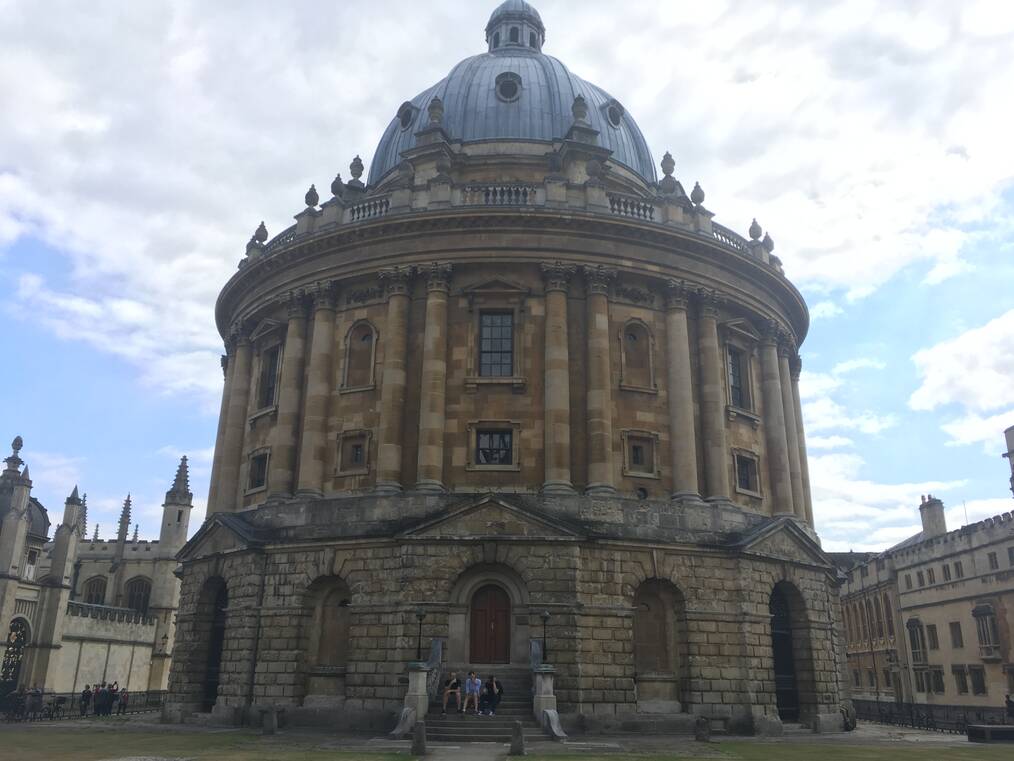 Oxford Royale Academy | Reviews and Programs | Go Overseas