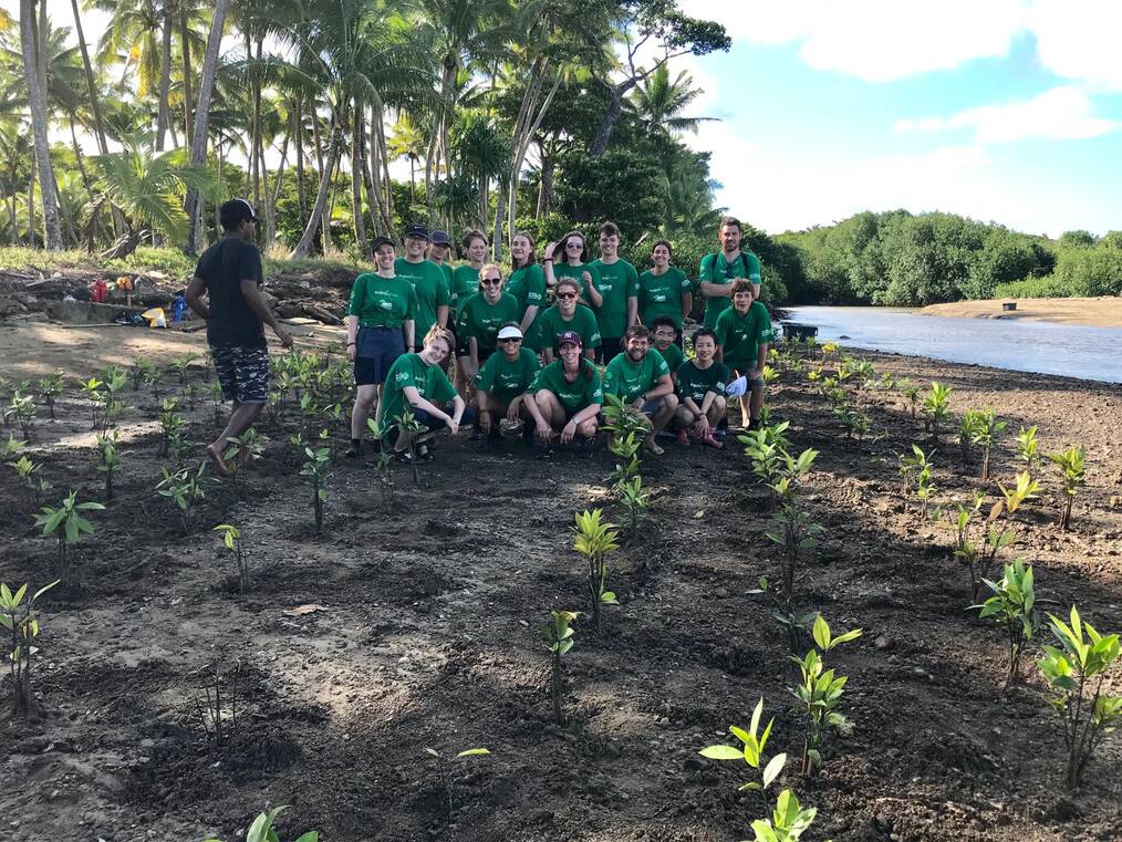 Projects Abroad Volunteer Programs in Fiji | Go Overseas