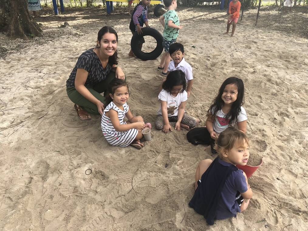 Help Children Learn in the Idyllic Cook Islands | Go Overseas