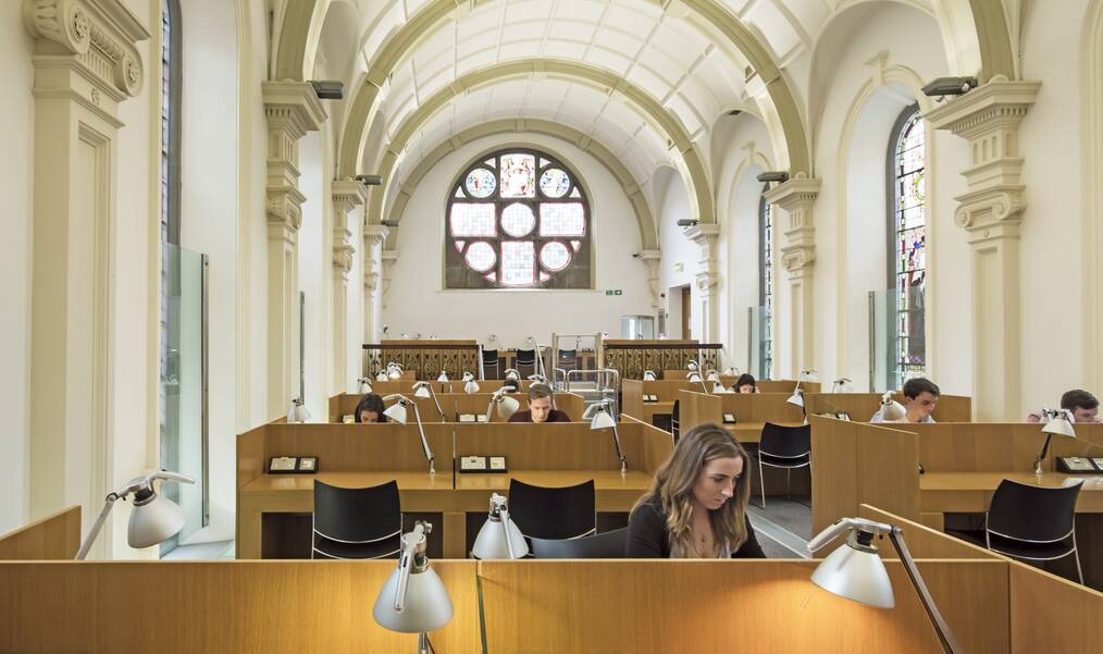 Graduate Programs with UCD Smurfit Graduate Business School | Go Overseas