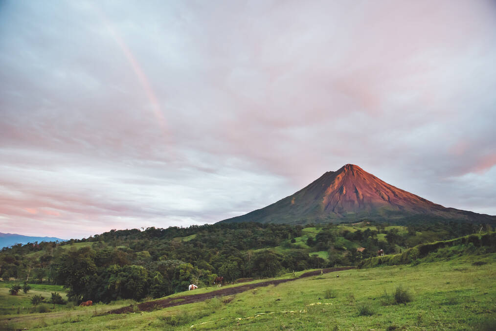 Costa Rica Summer High School Programs with Rustic Pathways | Go Overseas