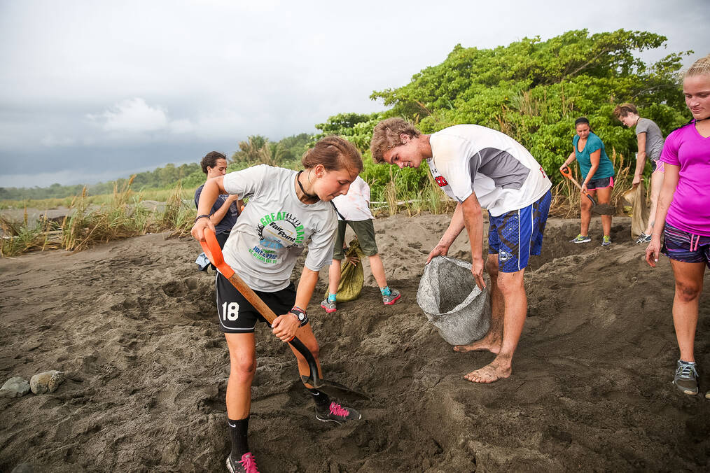 Costa Rica Summer High School Programs with Rustic Pathways | Go Overseas