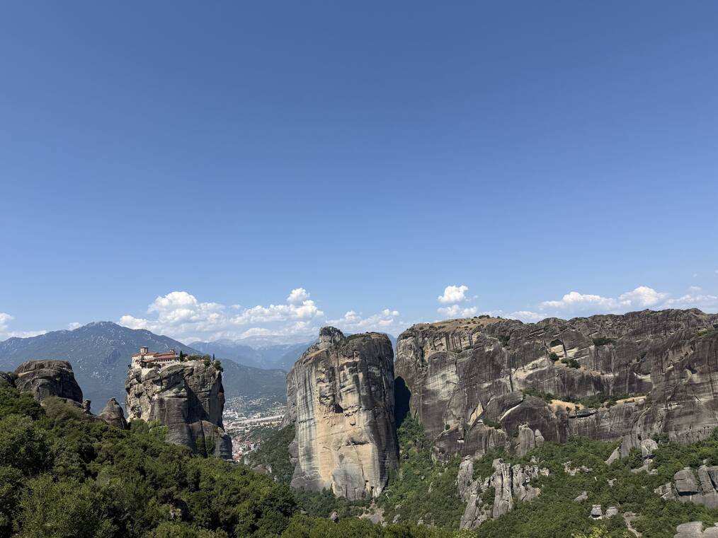 CYA (College Year in Athens) | Reviews and Programs | Go Overseas