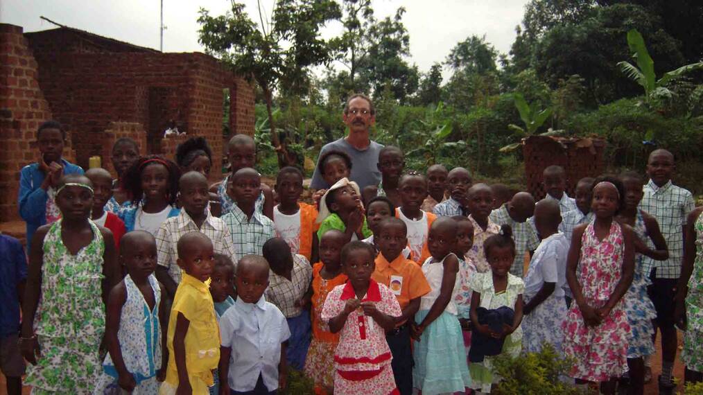 Volunteer in Uganda Bulenga Teaching, Health Care, Orphanage and Solar ...