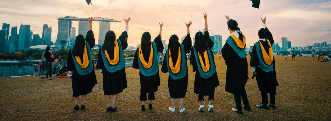 10 Reasons Why Every Student Should Study Abroad | Go Overseas