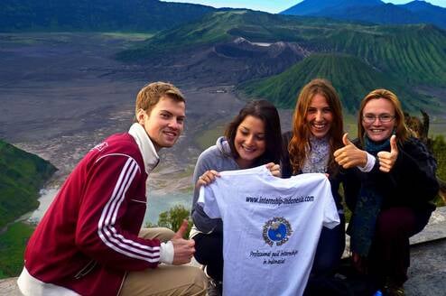Internships in Indonesia | Go Overseas